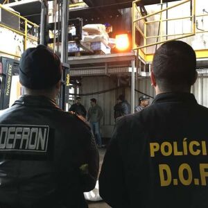 Defron incinera mais de 114 toneladas de drogas - REDE JOTA FM