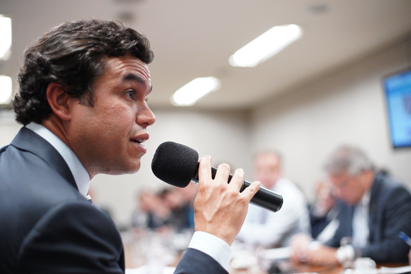 Beto Pereira apresenta projeto que transfere comemoração de feriados ...