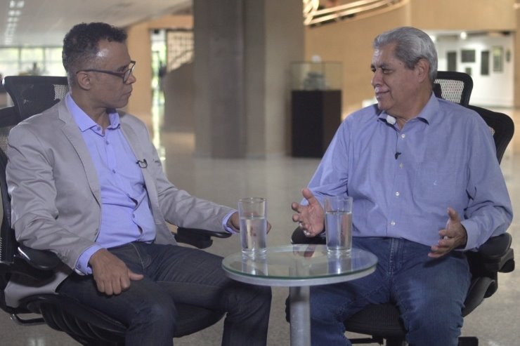 André Puccinelli é o entrevistado do programa Personalidades - REDE JOTA FM